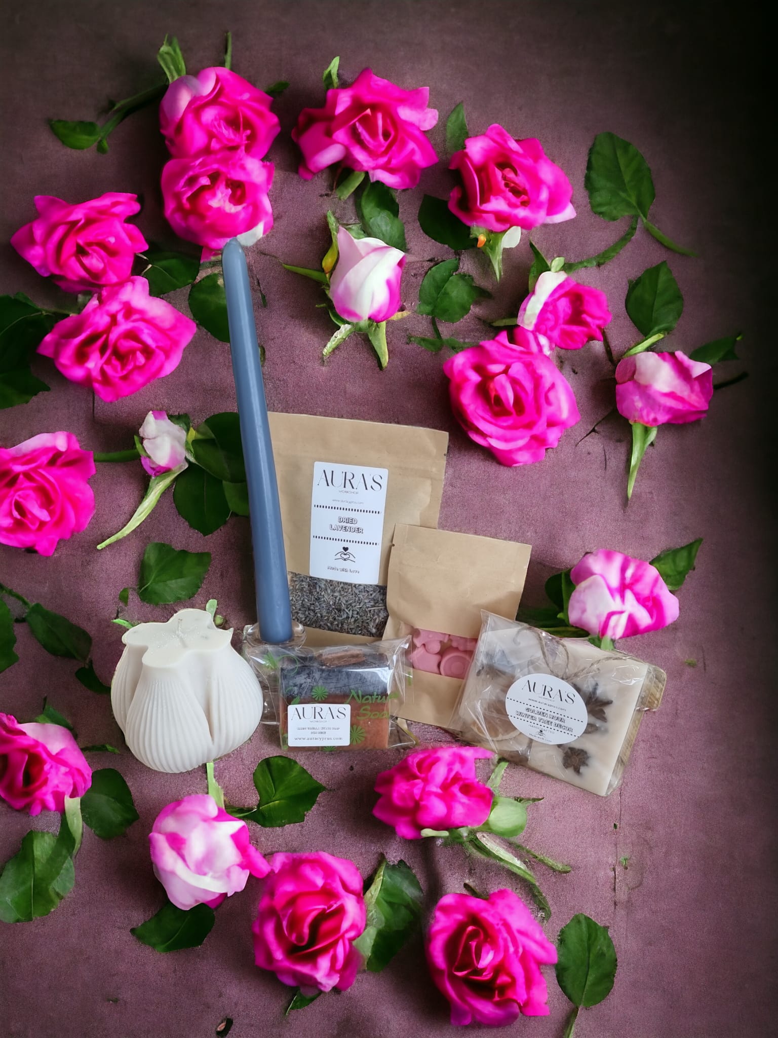 Surprise Your Loved One with Unique Valentine's Day Gift Ideas | Auras ...